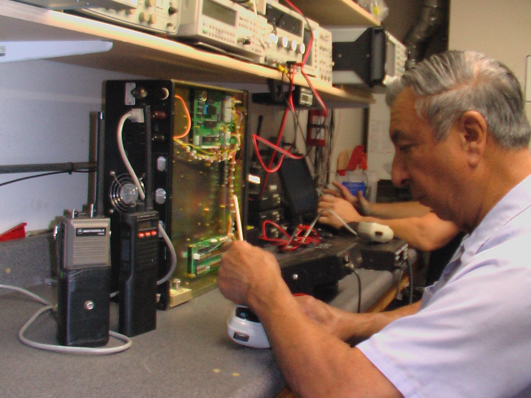 HAM+RADIO+CLUB+2010+078.jpg | Tulare County Amateur Radio Club